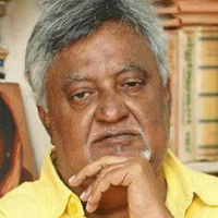 Read famous Poetry of Namdev Dhasal | Hindwi