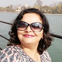 Read famous Poetry of Vatsala Pandey | Hindwi